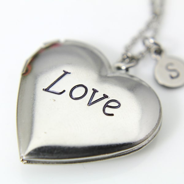 Love Locket Necklace - Etsy