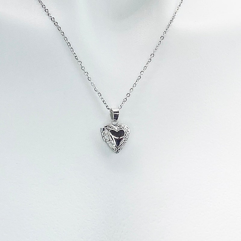 Simple Gold Locket - Etsy