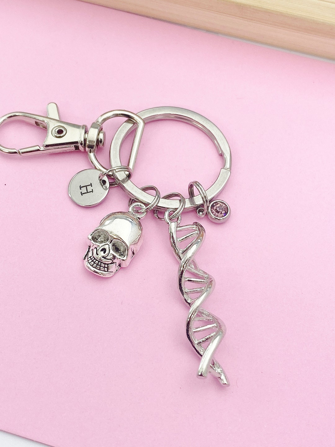 Silver DNA Skull Charm Keychain, DNA, Forensic Science Specialist ...