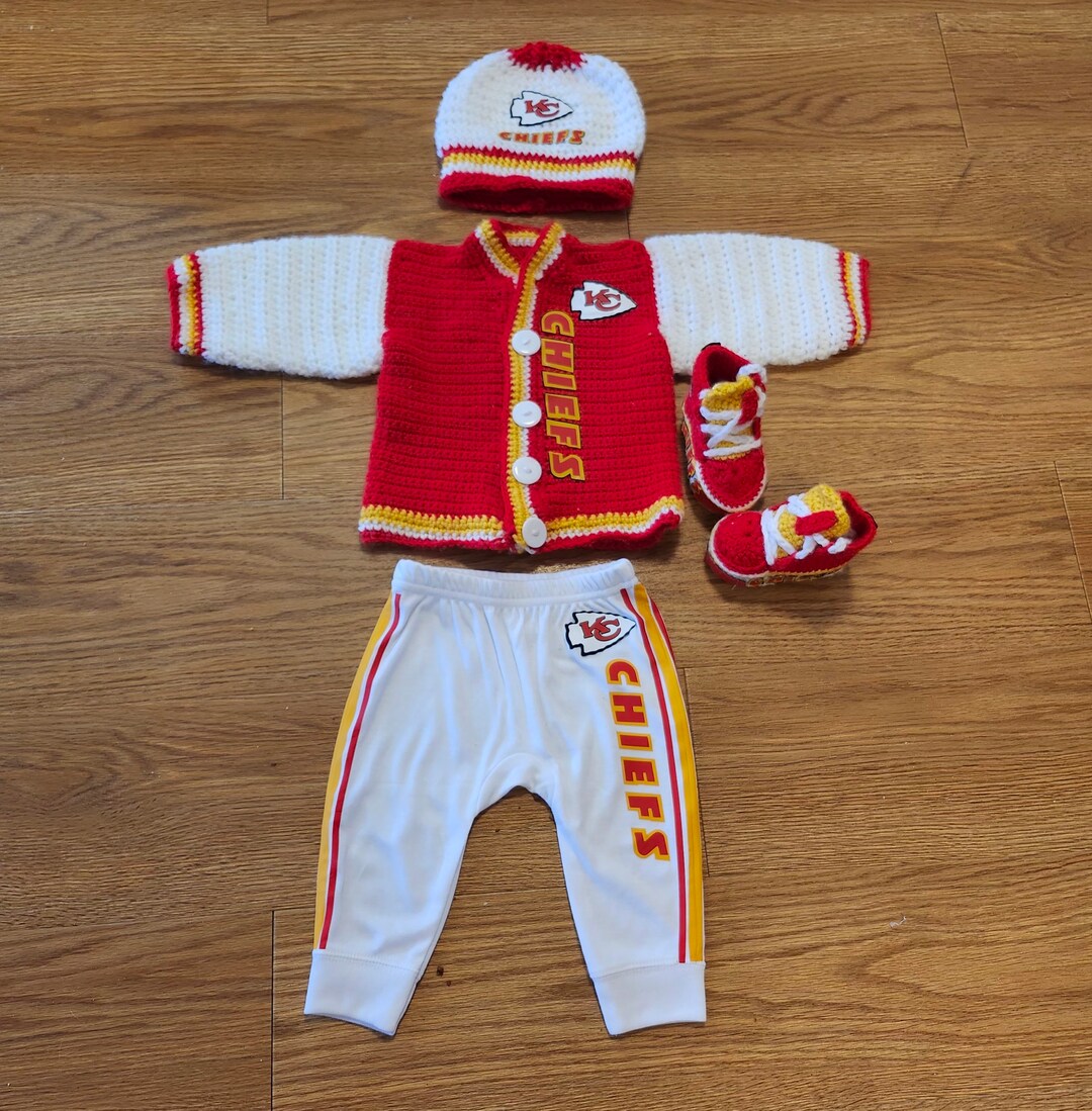NFL Baby Infant Sweater Sets, Baby Booties, Hat and Joggers. Kansas ...