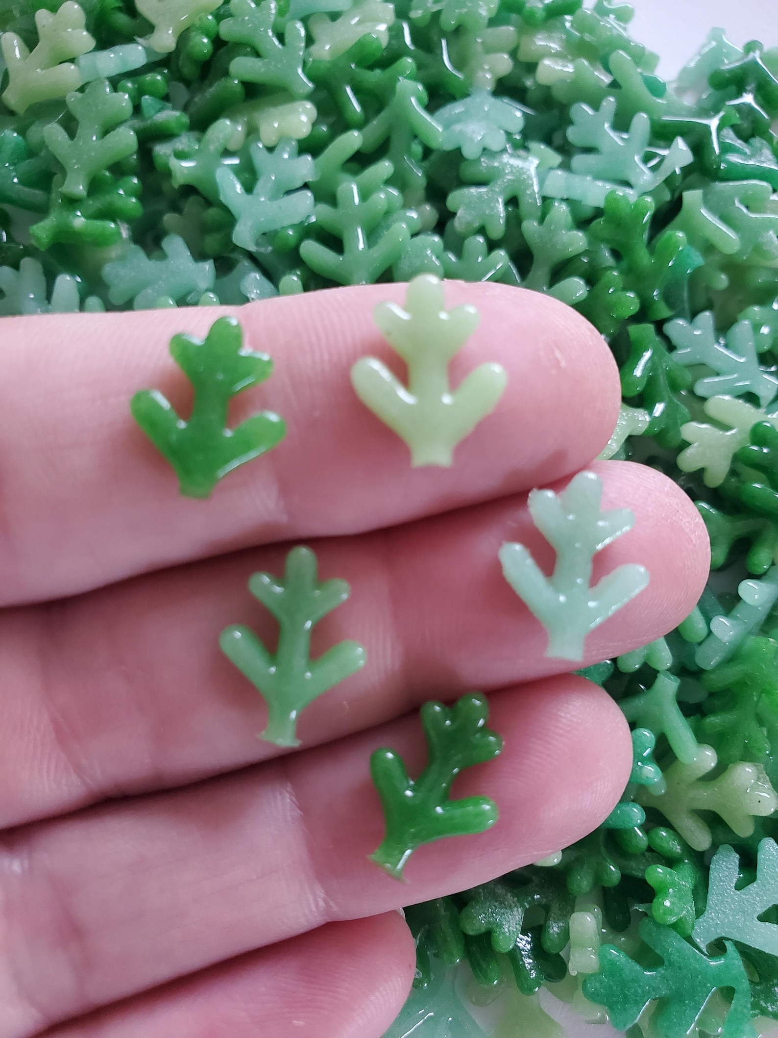 96 COE Glass Fusing Leaves / Trees / Coral Green Mix. Blue. White ...