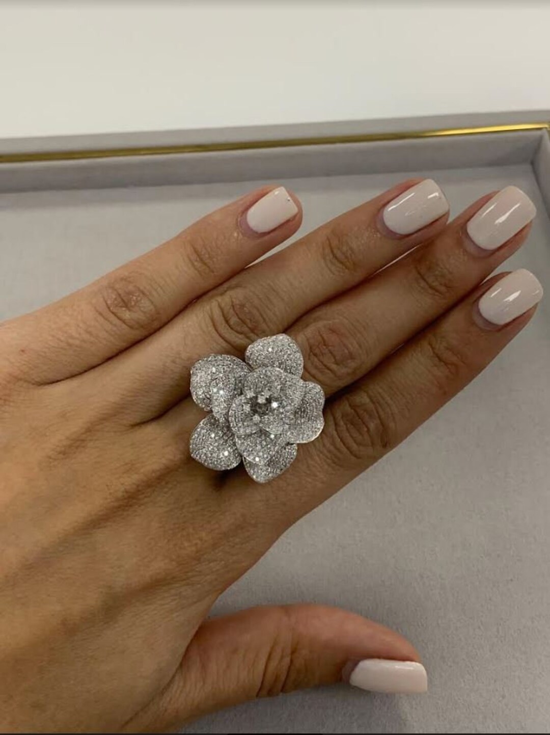 14K White Gold Diamond Flower Ring Pave Set Round Cut Natural 2.40CT ...