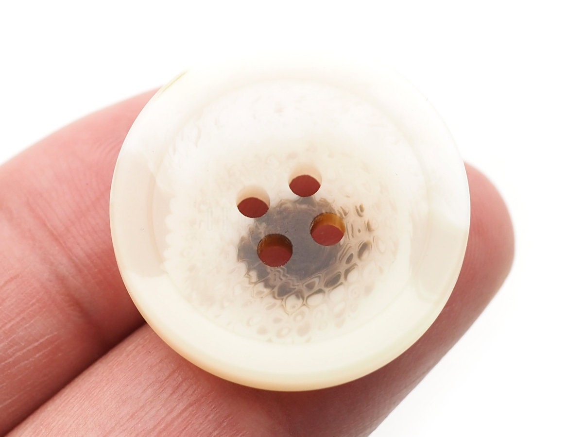 12pcs HORN Resin Buttons 4 Holes Imitate Nature Button for Garment ...