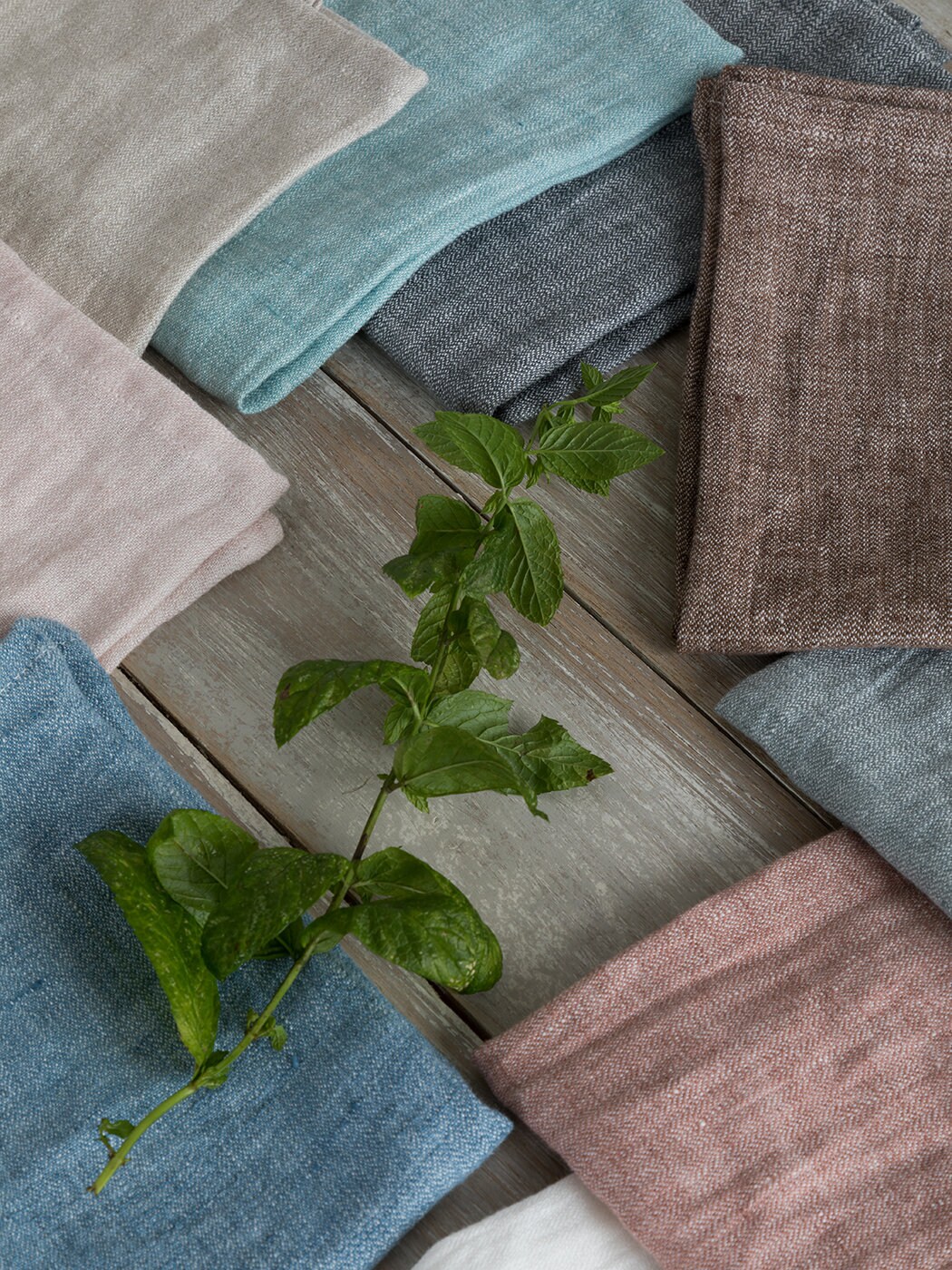 Linen Napkins-Washed Linen Napkins in White color 16.5’’x16.5’’(42x42cm ...