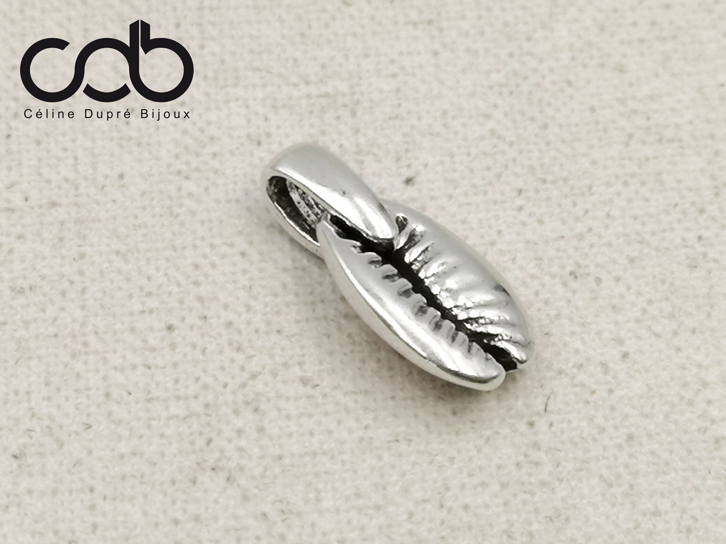 Cowrie / Shell pendant or ring - model and finish of your choice