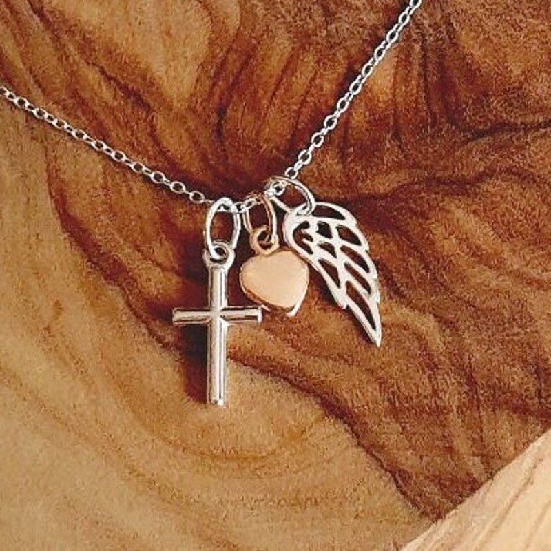 Personalized Heart Angel Wing Necklace - Etsy