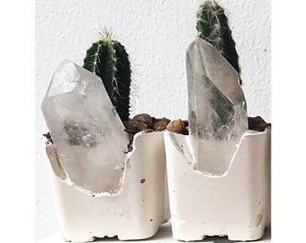 Magnetic planter | Etsy