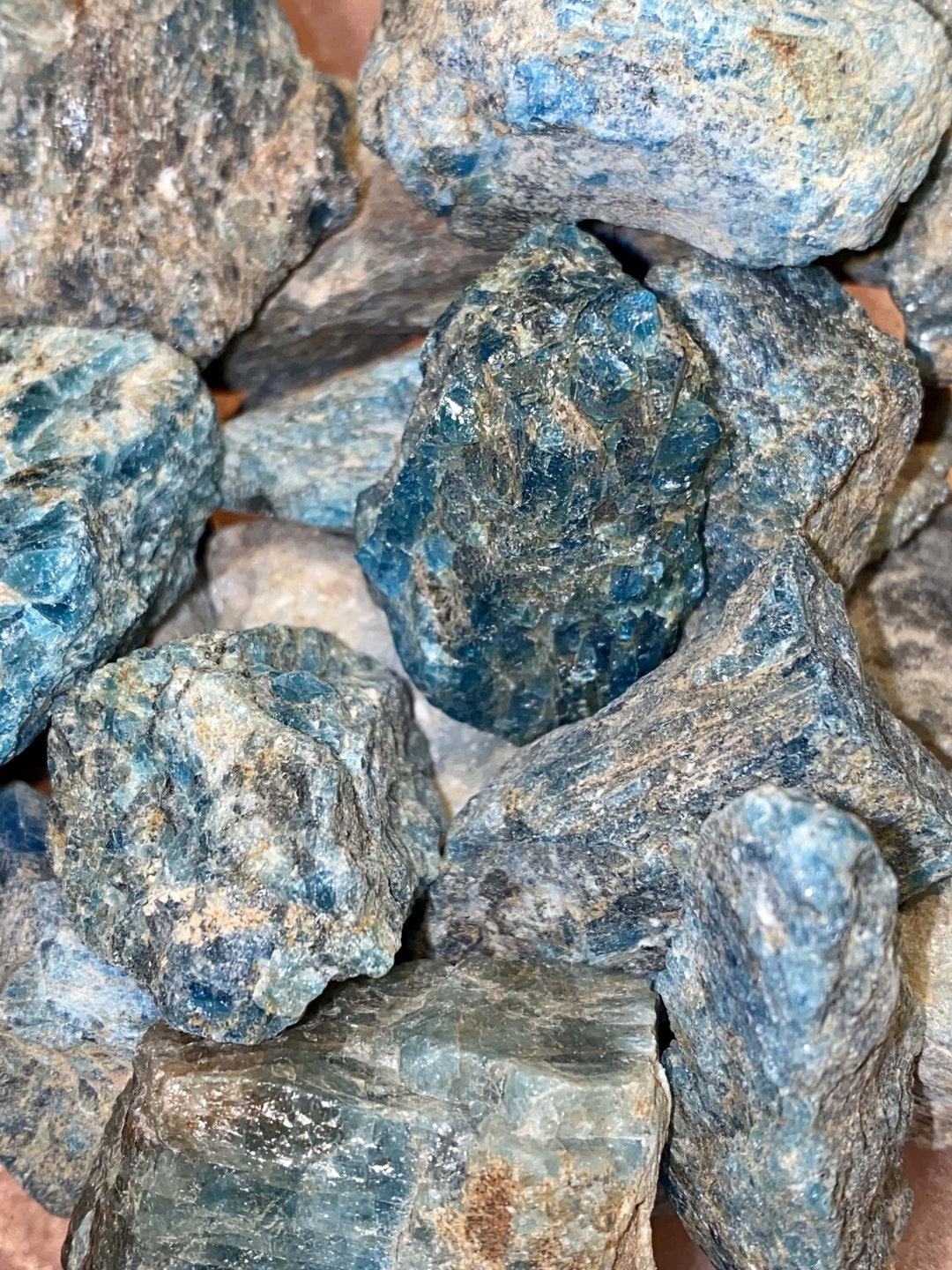 Natural Blue Apatite Raw Rough Manifesting Crystal Stone - Etsy