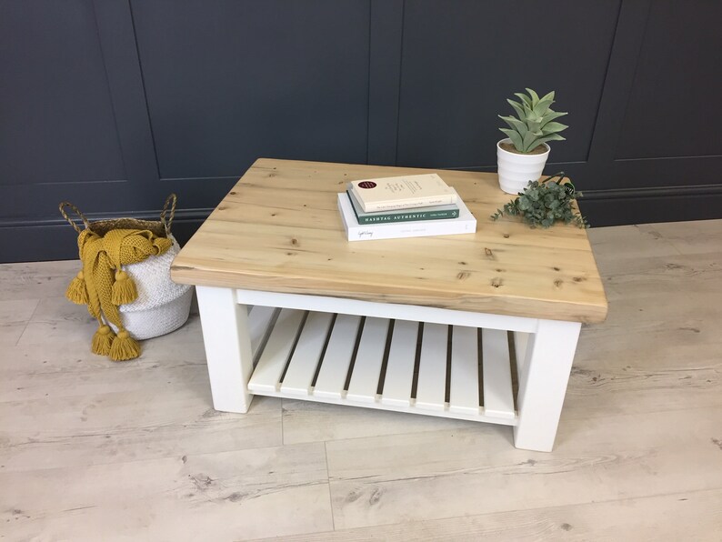 Farmhouse Style Chunky Coffee Table With Reclaimed Wood Top - Etsy UK