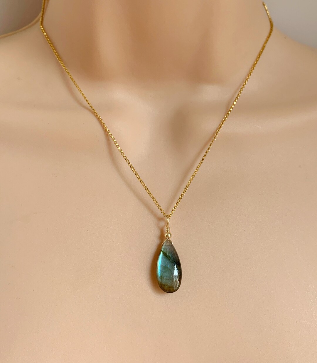 Labradorite Pendant Necklace / Labradorite Jewellery / Labradorite ...