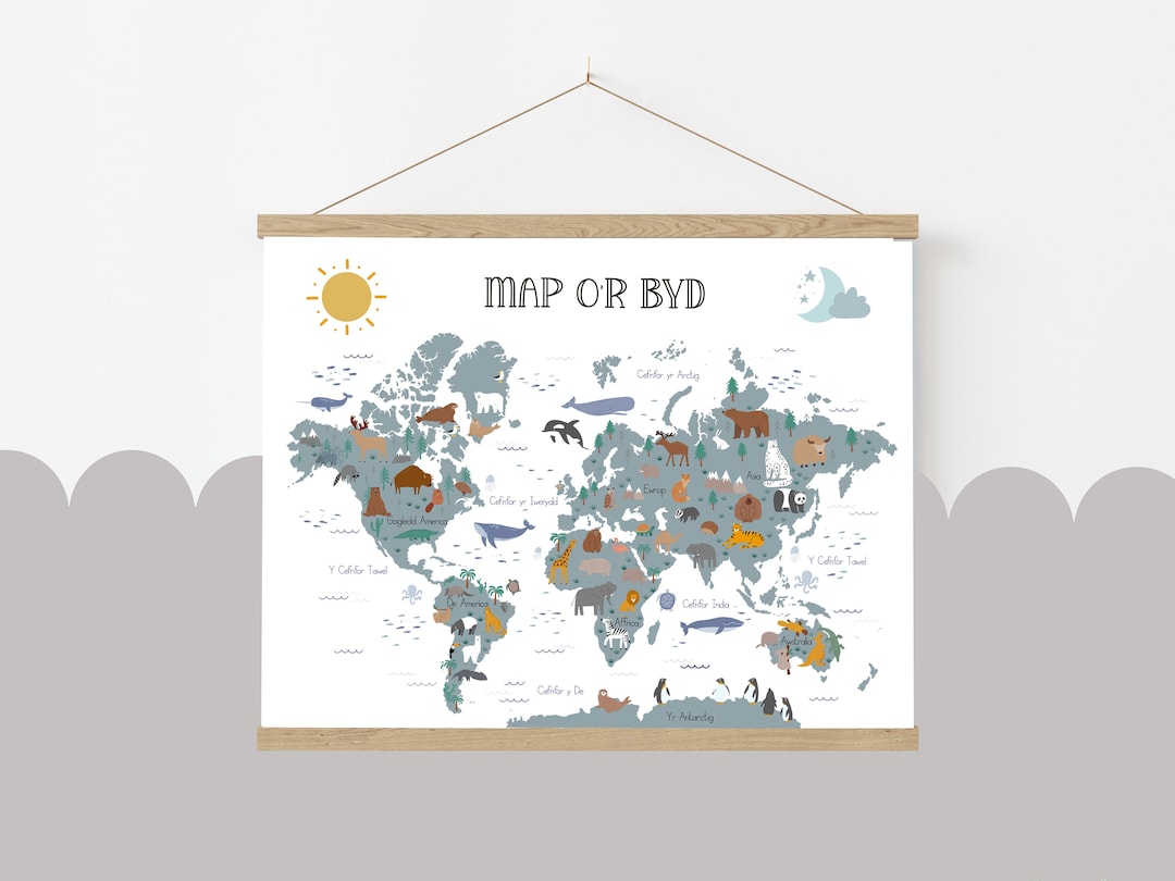 Map O'r Byd I Blant Wedi Argraffu Ar Cynfas Ac Yn Barod I Hongian Ar Y ...