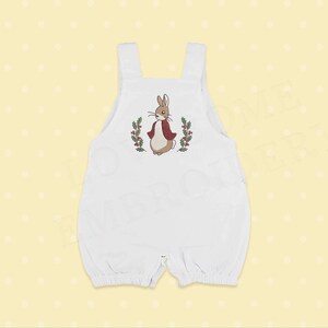 Peter Rabbit Holly Wreath 4x4 Embroidery Design, Machine Embroidery ...