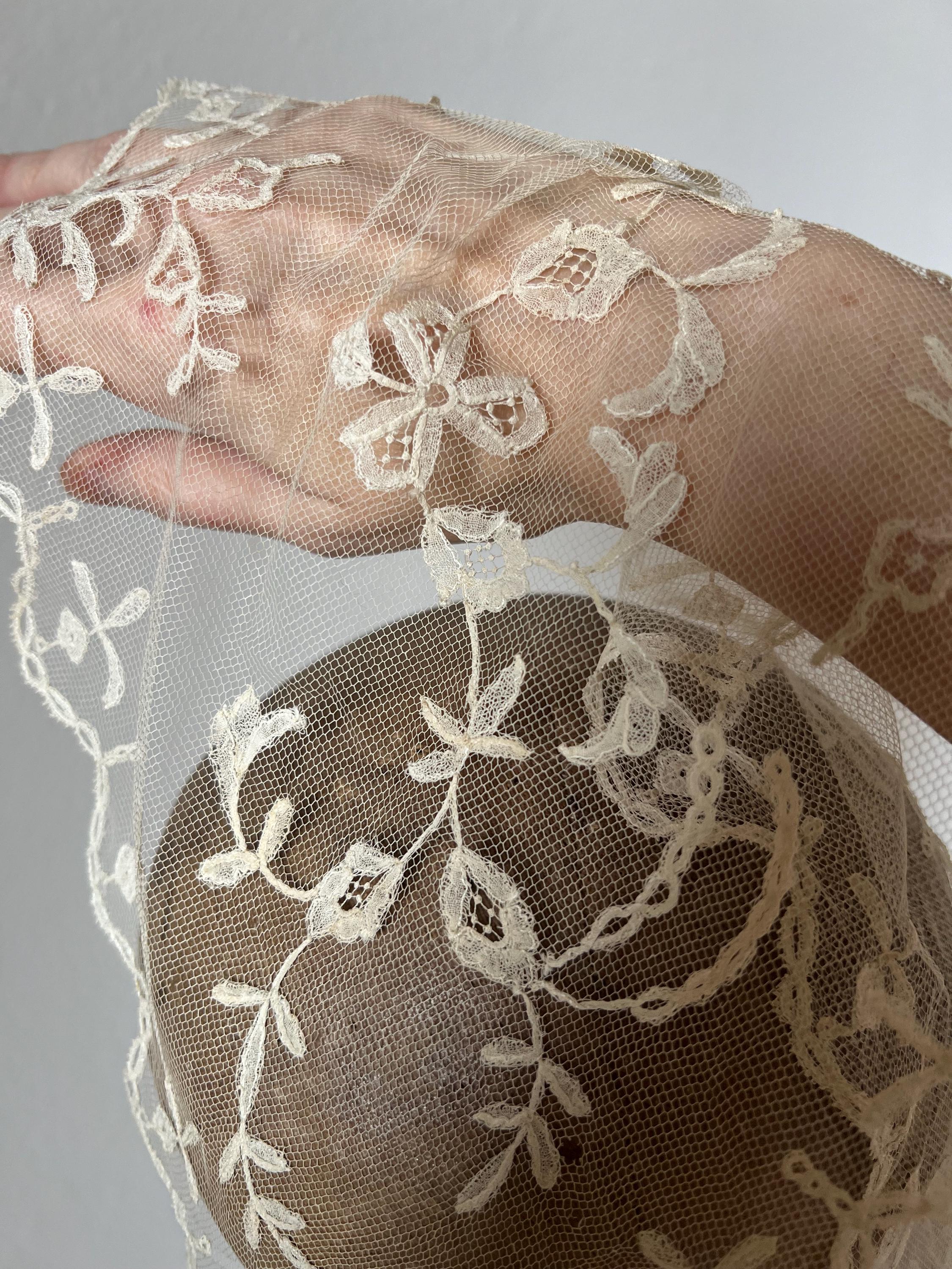 Antique Handmade Lace Lappet. Applied Bobbin Lace. - Etsy