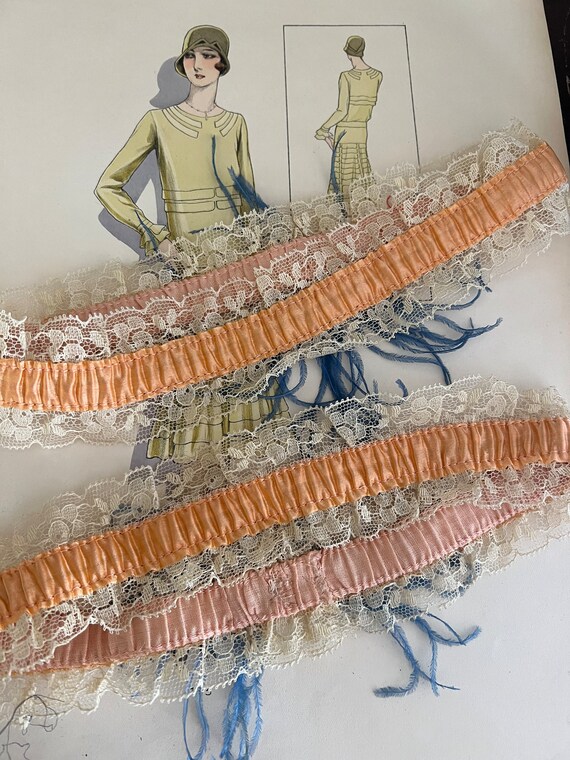 1920s silk ribbon garter. elastic; peach and blue o… - Gem