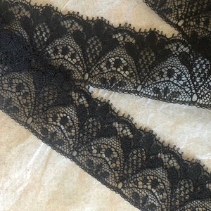 Vintage Black Lace. by the Yard and More. - Etsy