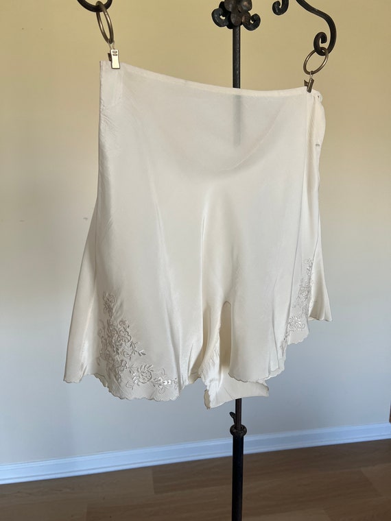 Antique vintage 1920s silk tap pants underwear linge… - Gem