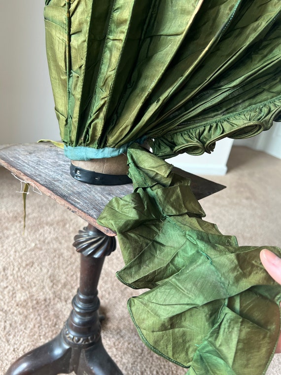 18th century early 19th century calash hat bonnet gre… - Gem