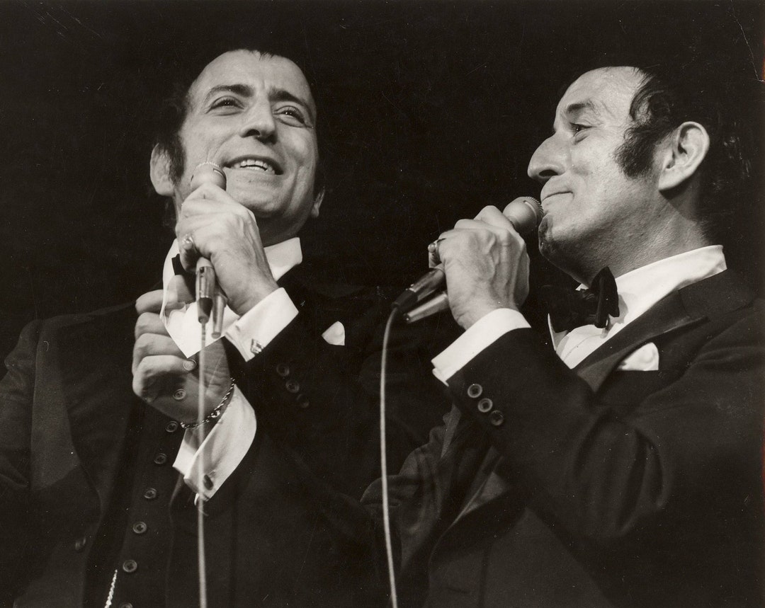 Tony Bennett Poster Photo American Music Icon Wall Art 8x10 11x14 And ...