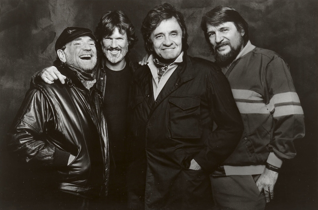 The Highwaymen Poster Photo Johnny Cash Willie Nelson Wall Art Poster ...