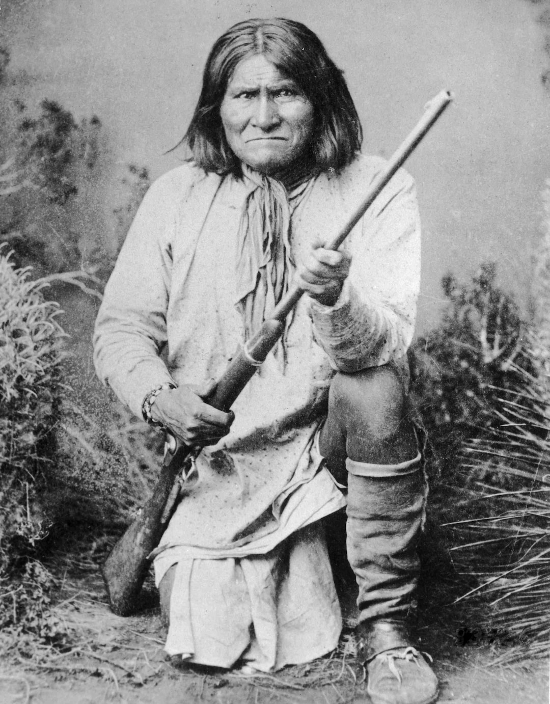 Geronimo Apache Indian Poster Art Photo Historical Photos Posters Wall ...