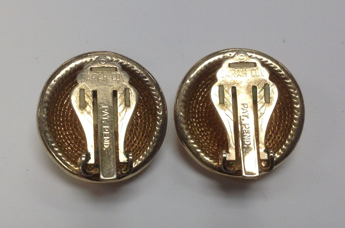 Vintage Sarah Coventry Domed Coiled Rope Button Clip on Earrings - Etsy