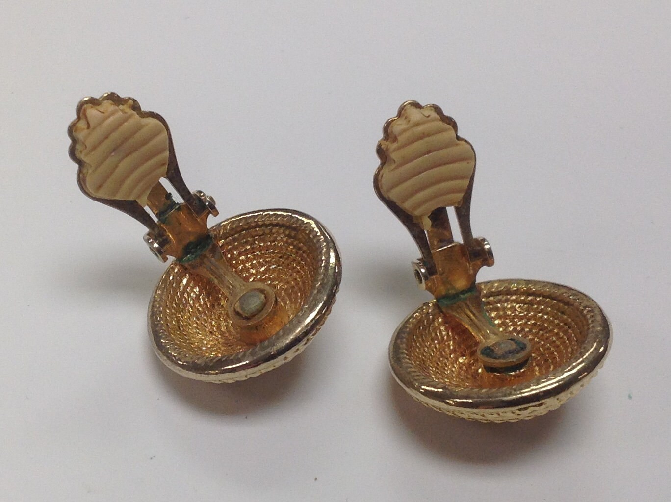 Vintage Sarah Coventry Domed Coiled Rope Button Clip on Earrings - Etsy