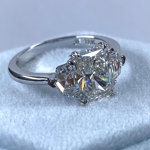 Past Present Future Ring - Etsy