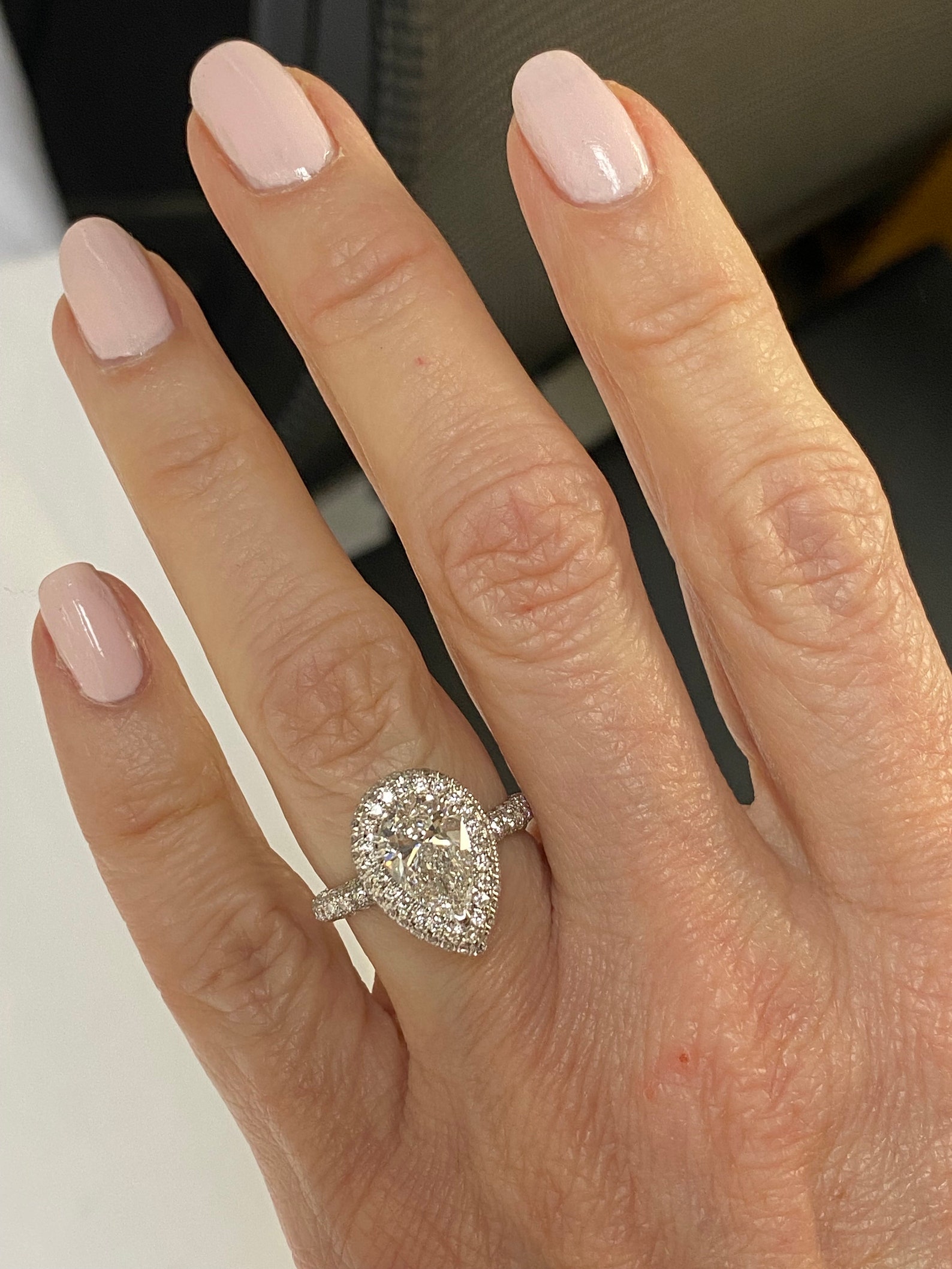 Pear Brilliant Cut IGI 1.72CT E-VVS2 Lab Grown Diamond Engagement Ring ...