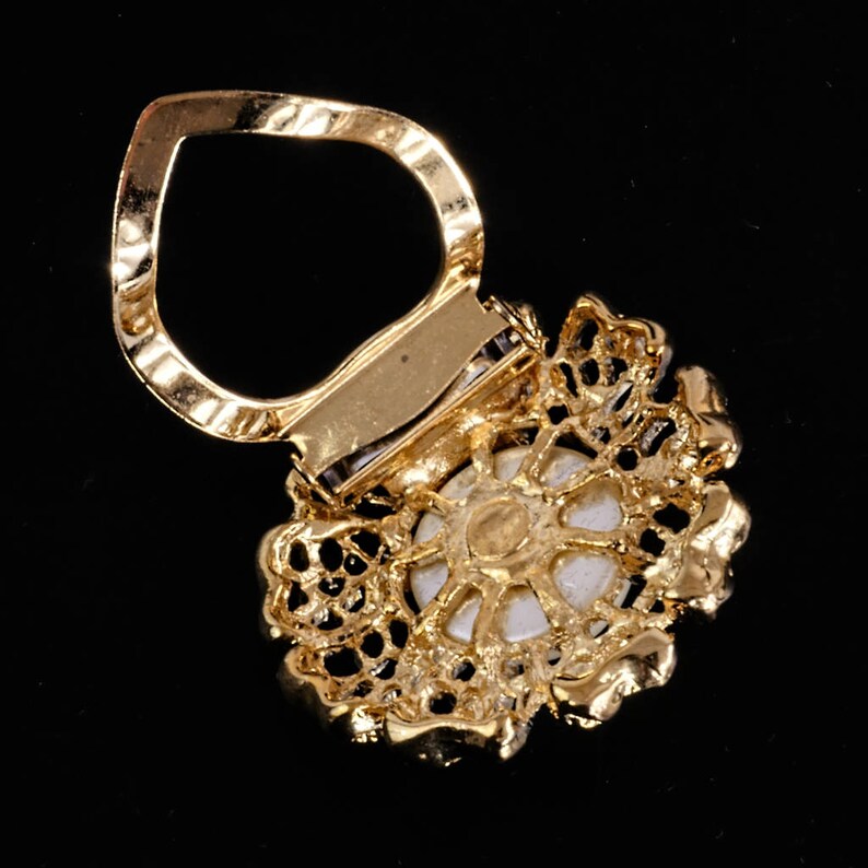 Vintage Scarf Clip, Gold-plated Metal Retro Rosette Design, Faux Pearl ...