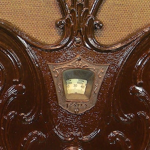 Fada Radio Model 43 (1930) Cathedral Am Antique Radio With Digital ...