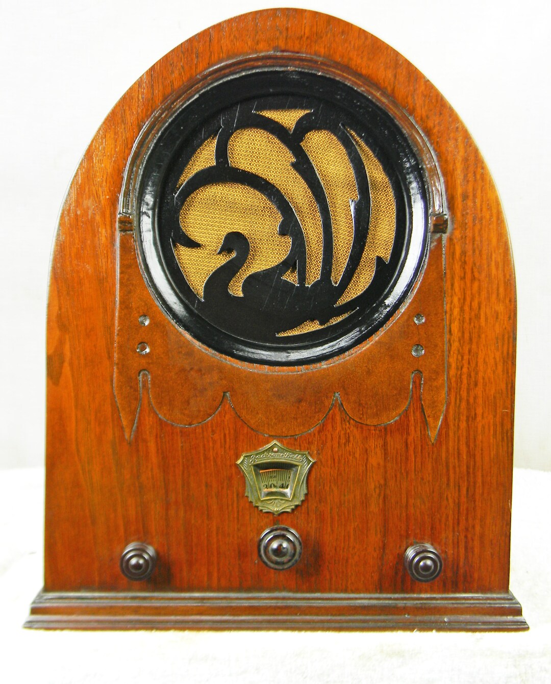 Remarkable Example of the Jackson Bell Model 62”swan” (1931) Cathedral ...