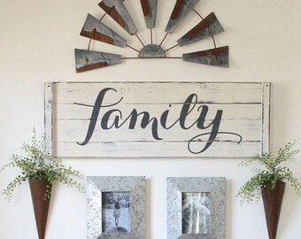Wood family sign | Etsy