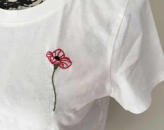 Poppy Graphic Tee | Wildflower Shirt | Birth Flower Shirt | Botanical T ...