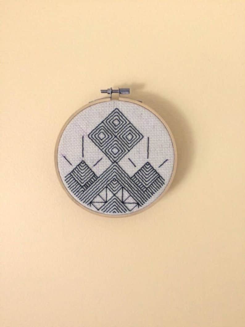 Mayan Pyramid Embroidery Line Art Embroidery. Geometric Minimalist Line ...