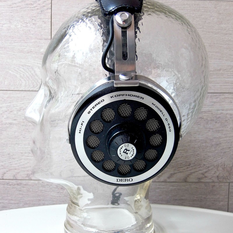 Headphone Statue - Etsy