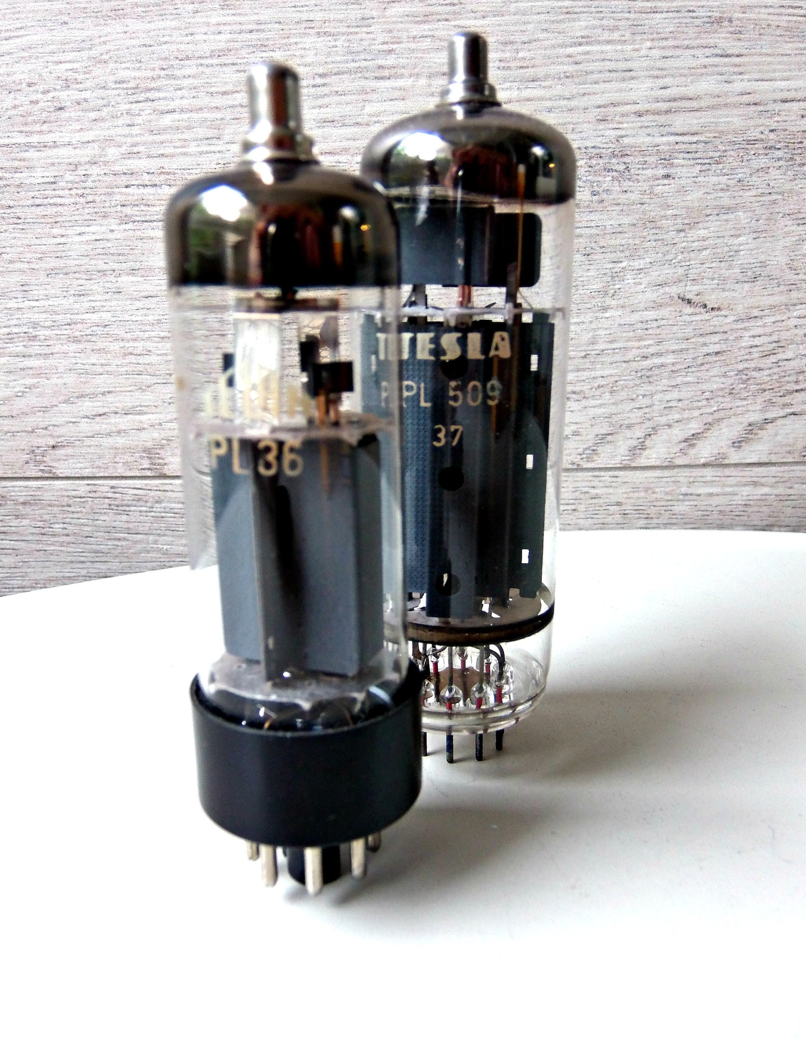 Two Vintage Vacuum Tubes | Etsy