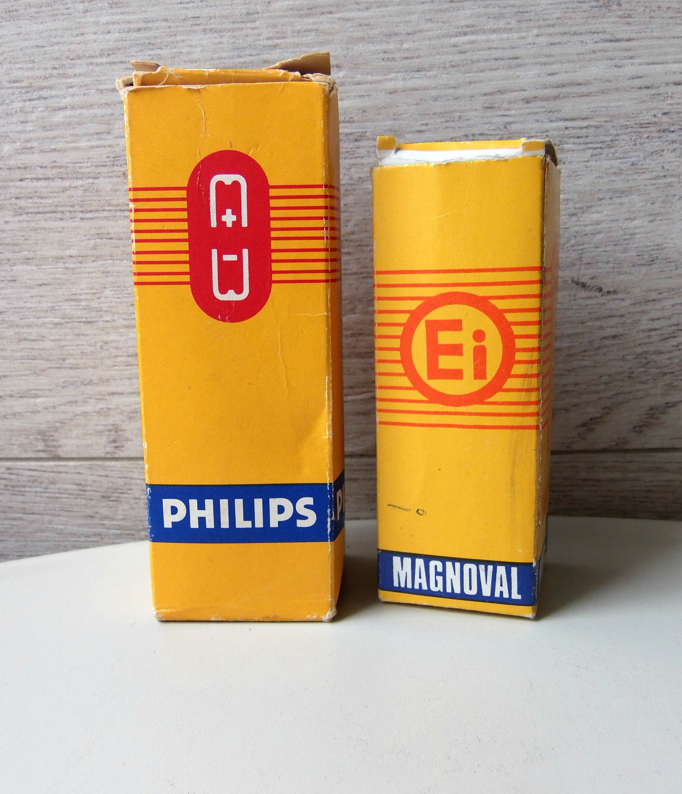 Two vintage vacuum tubes | Etsy