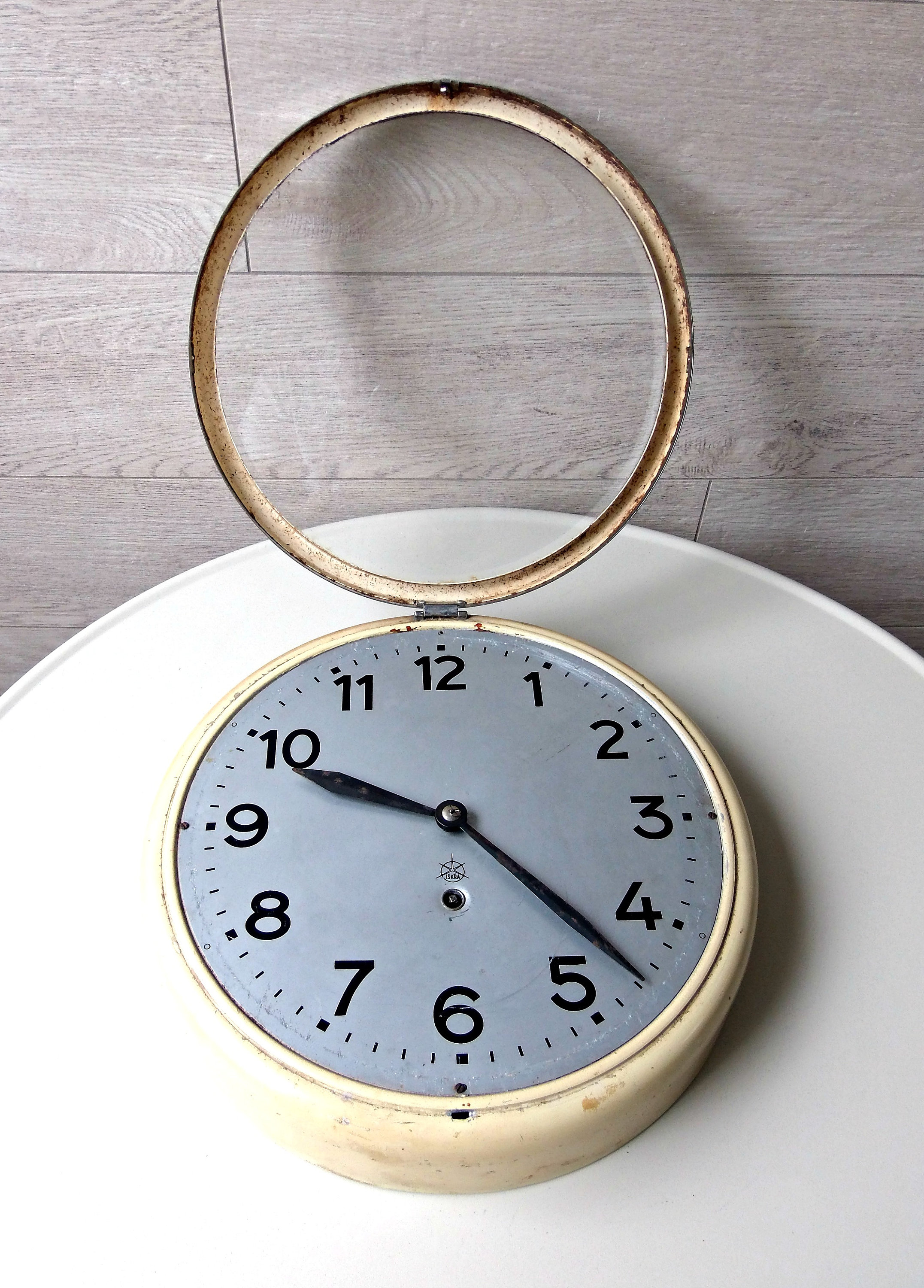 Vintage Iskra Wall Clock Made in Yugoslavia - Etsy