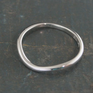 Gold Contoured Band Women's Gold Wedding Ring Curved Gold Wedding Band ...