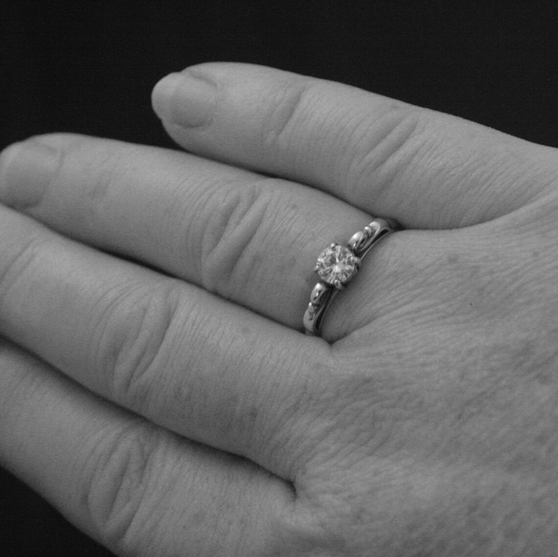 Clear Stone Ring Princess Setting 5mm Round Stone Swirl Ring - Etsy