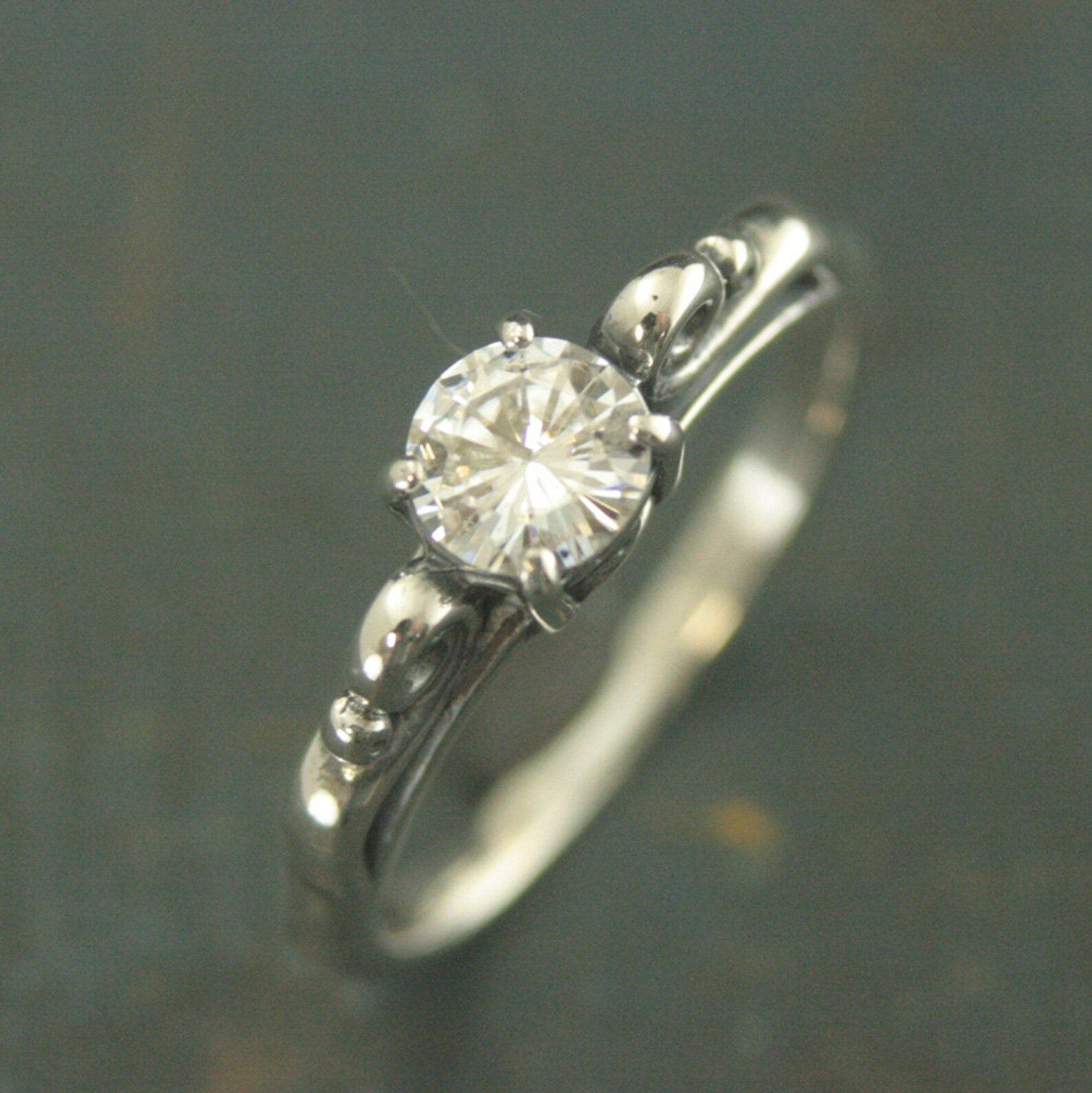 SALE Clear Stone Ring Princess Setting 5mm Round Stone Swirl - Etsy