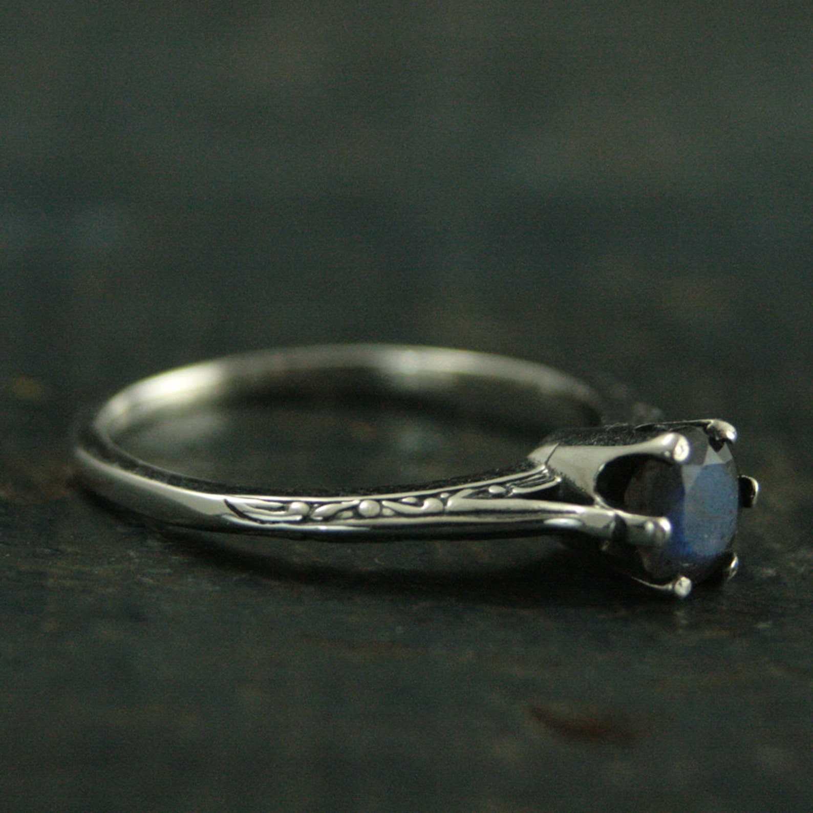Atlantis Labradorite Engagement Ring--full Cut Labradorite Ring ...