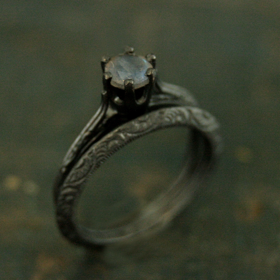 Dark Atlantean Bridal Set 5mm Labradorite Engagement Ring Set Black ...