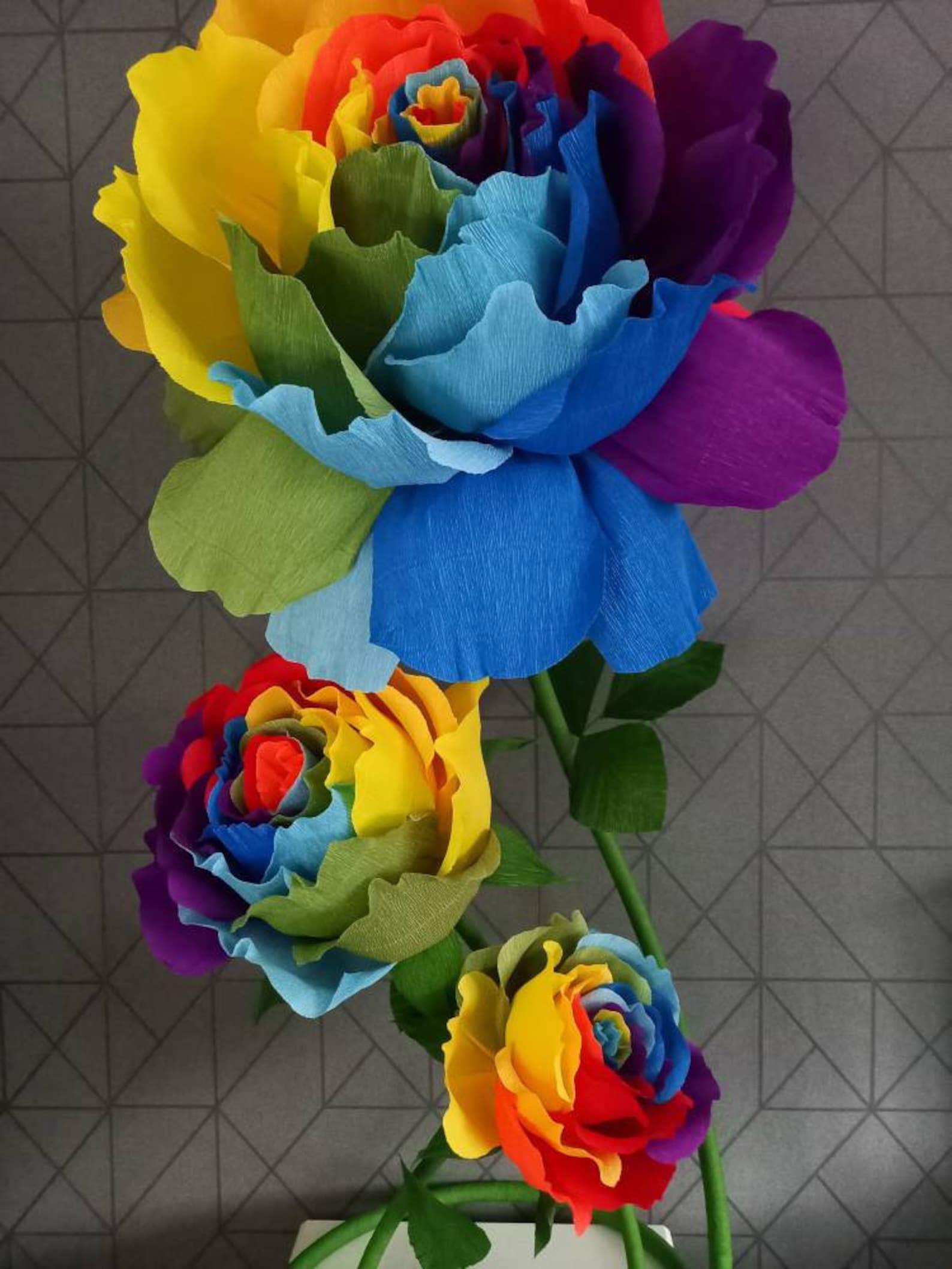 Large Rainbow Paper Rose 20cm / 30cm / 50cm/set! Wedding or Baby Shower ...