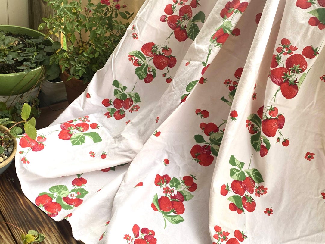 Vintage Strawberry Tablecloth, Cottagecore Kitchen, FREE SHIPPING in ...