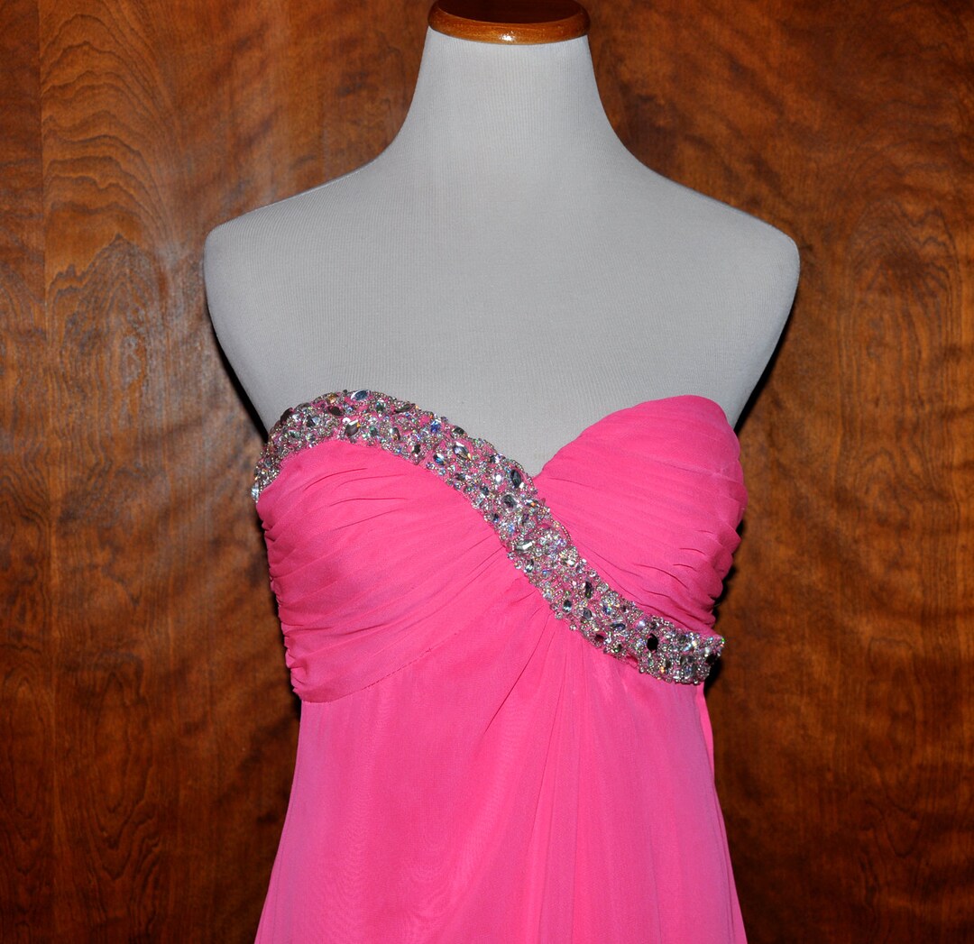 Vintage Hailey Logan Adrianna Papell Hot Pink Strapless Sweetheart Beaded Chiffon Prom or ...