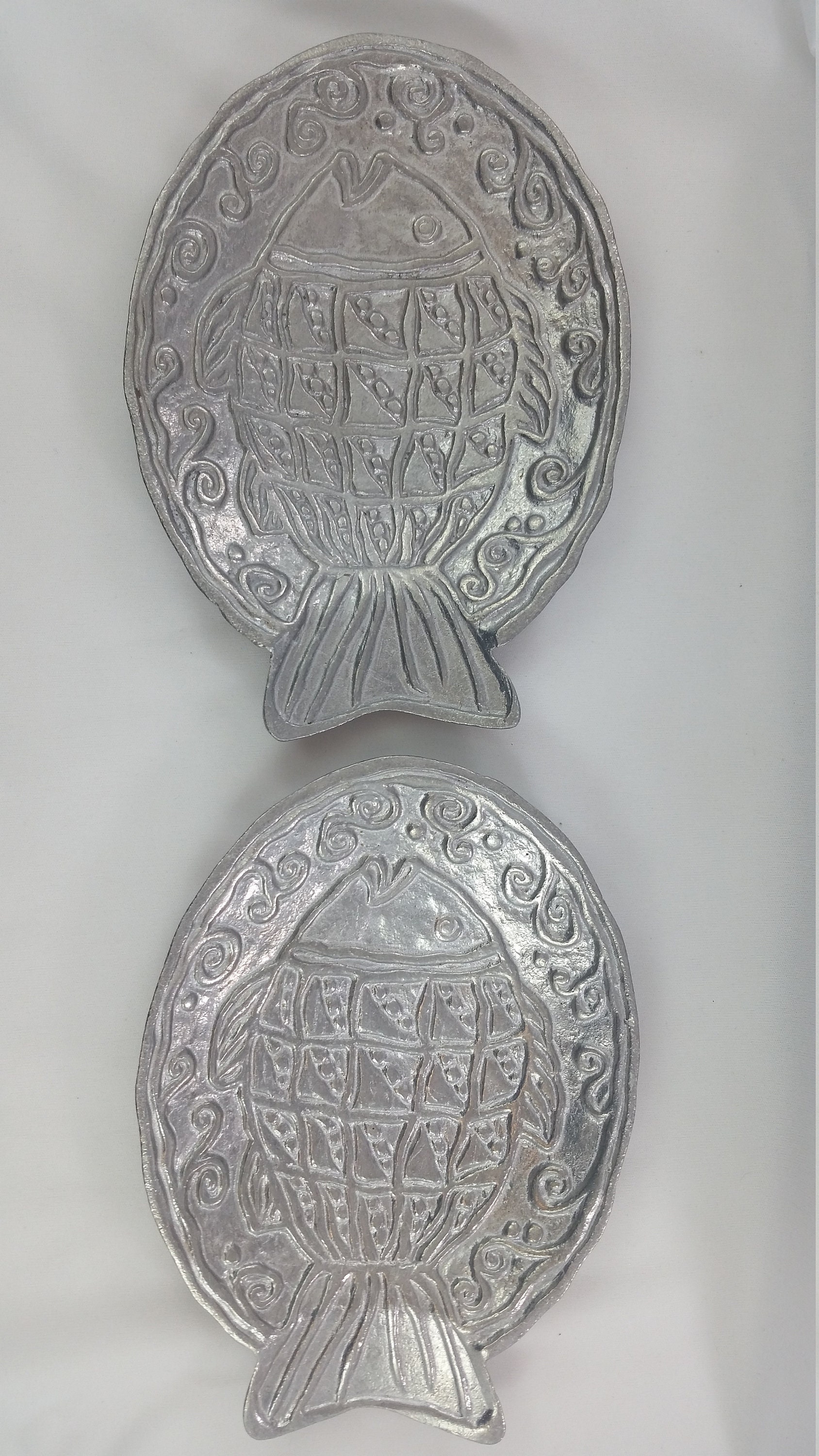 Pewter Display Tray Fish Detailed Design 7.5 X - Etsy