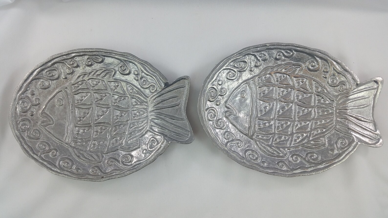 Pewter Display Tray Fish Detailed Design 7.5 X - Etsy