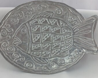 Fish Display Tray - Etsy
