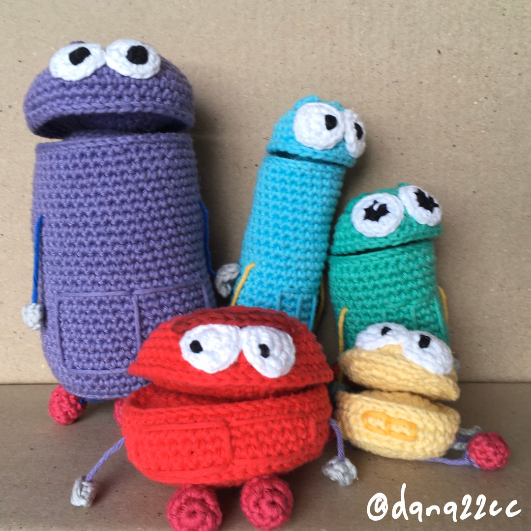Storybots soft toy crochet pattern US / UK Left and right hand | Etsy